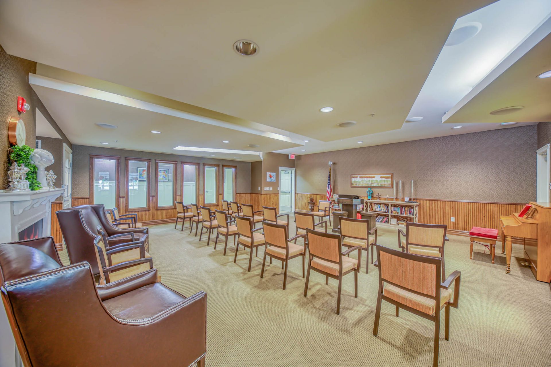 5-Star Senior Services & Amenities | Memphis, TN | Rose